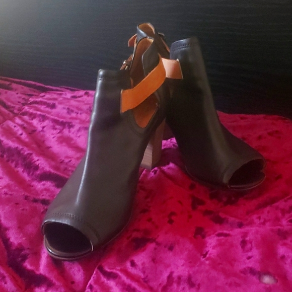Clarks | Shoes | Clarks Block Heels | Poshmark